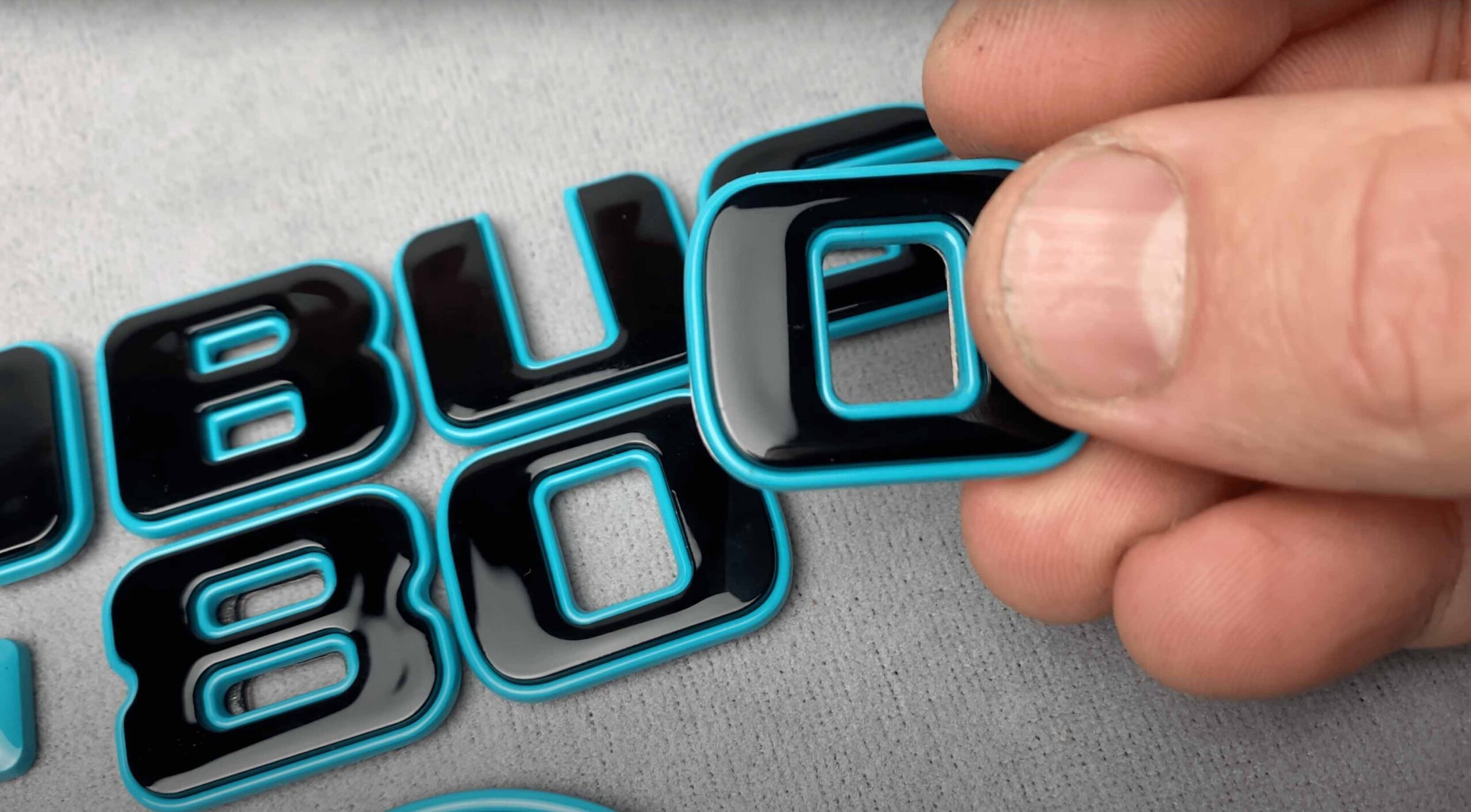 Brabus logo set metallic in blue color for Mercedes Benz G Class